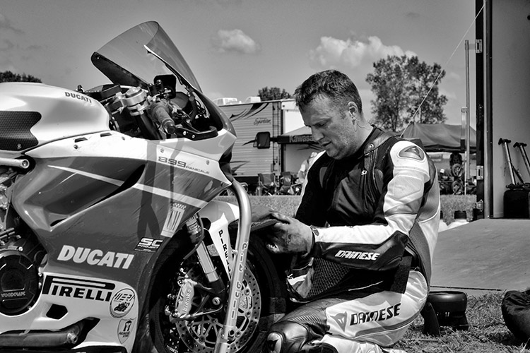 WERA: National Club Racing - MotoSpecta